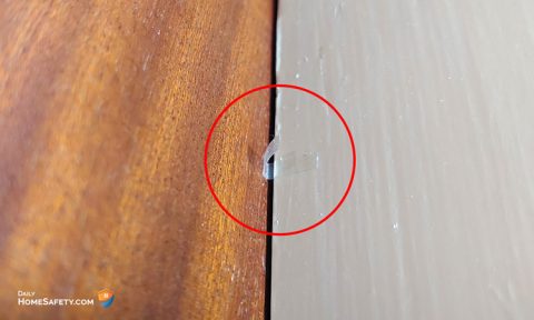 6 Clever Ways to Find Out If Someone Has Opened Your Door (With ...